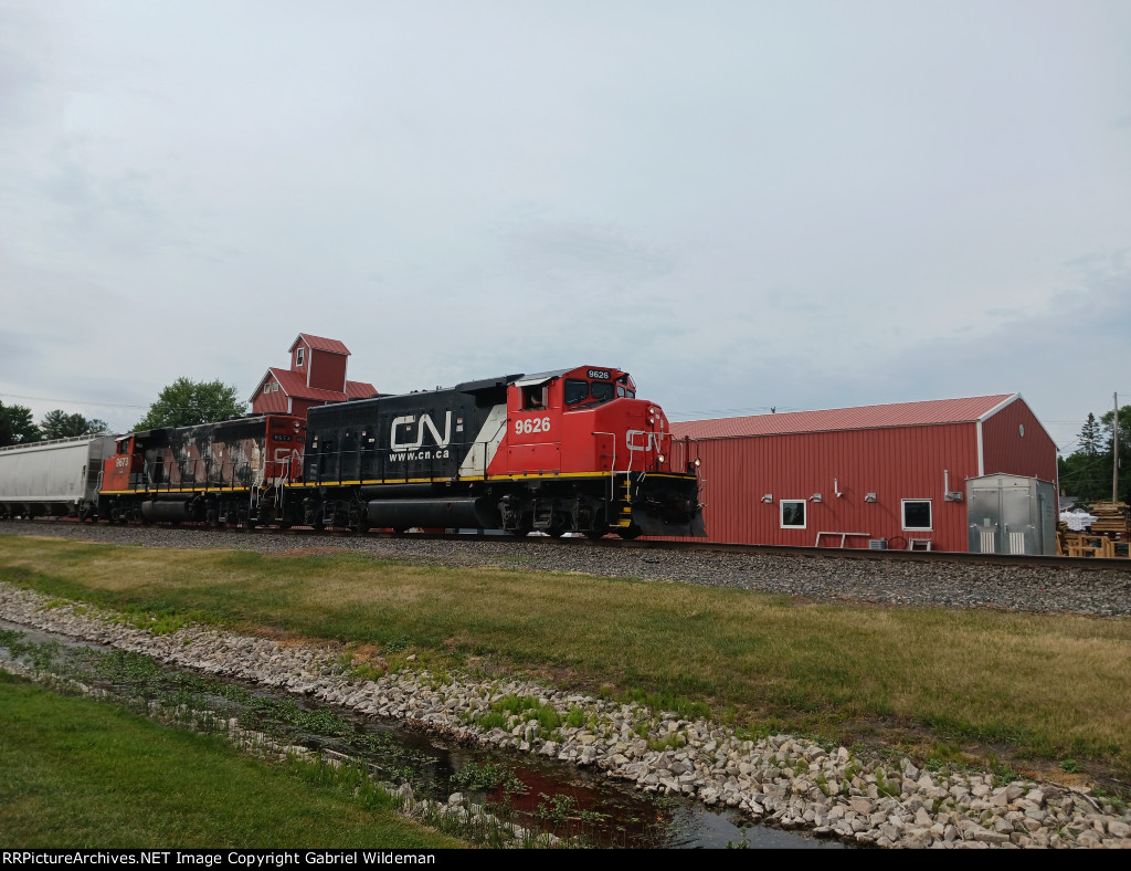 L59581-06 with Wide Cabs